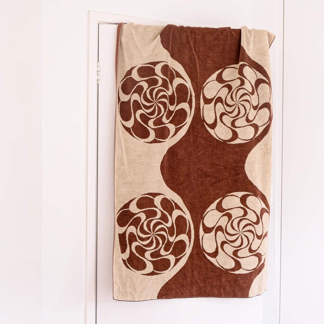 Vintage/target/retro Pattern/terry Cloth/towel - Etsy