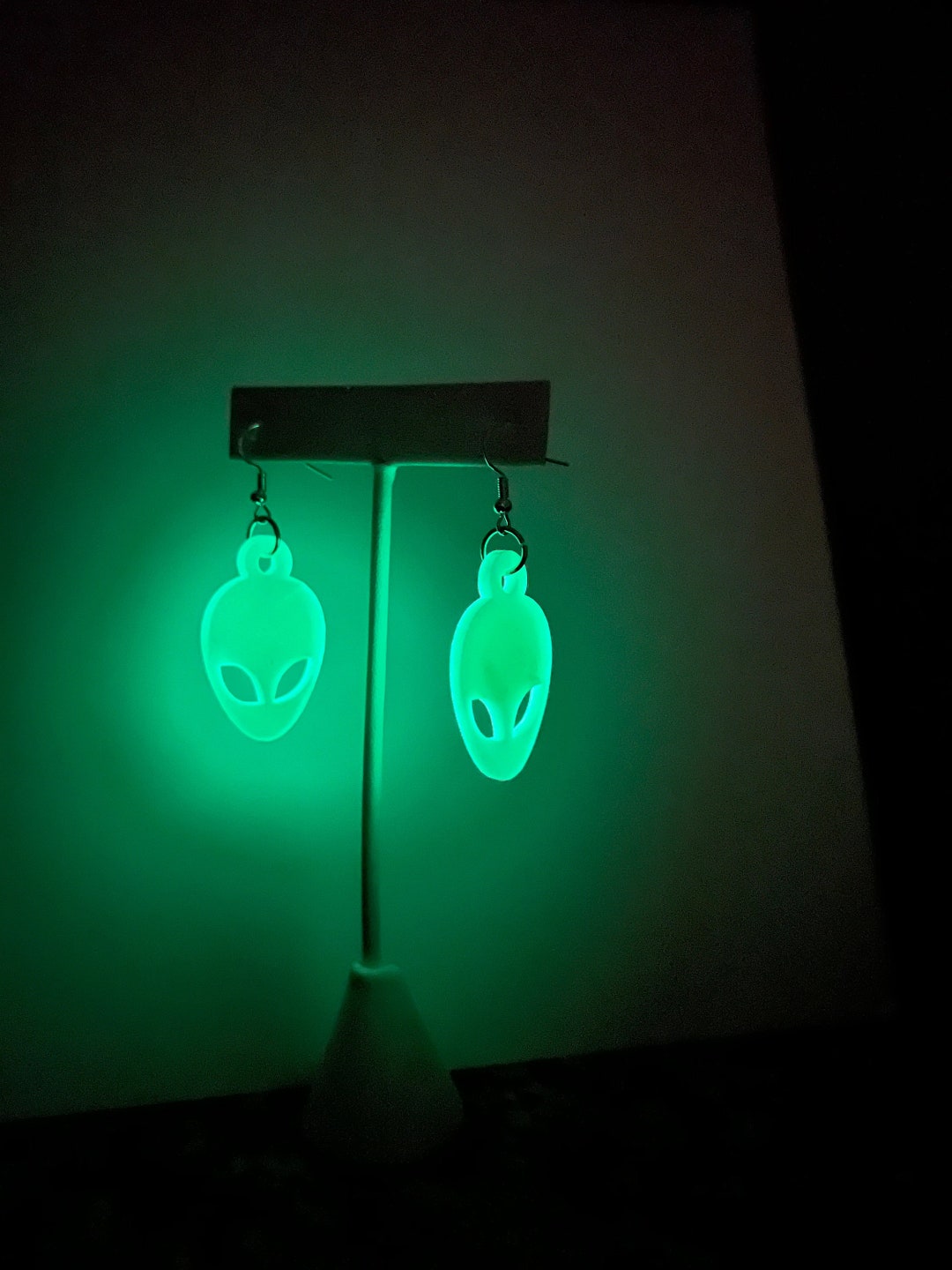 Lightweight Alien Head Earrings, Glow in the Dark Earrings, Elby ...