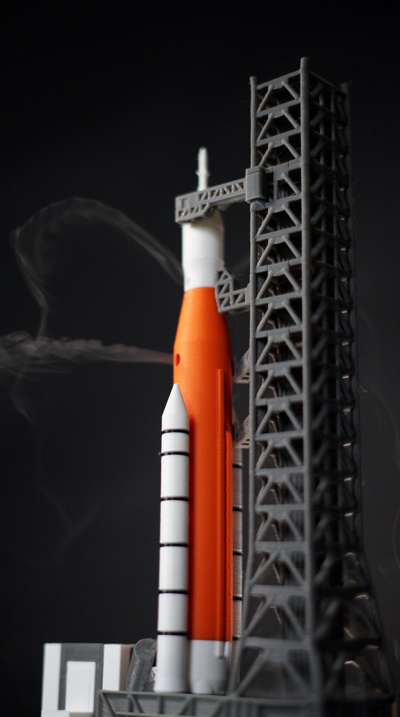 3D Printed Venting SLS Rocket - A Desktop Model of Nasa's Space Launch ...