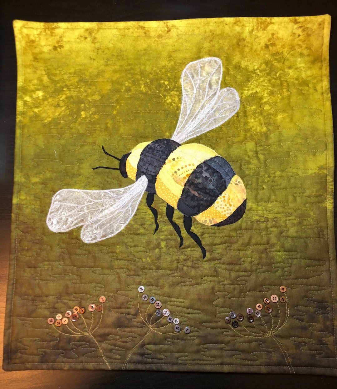Bee Quilted Wall Hanging, Fabric Collage, Textile Art - Etsy