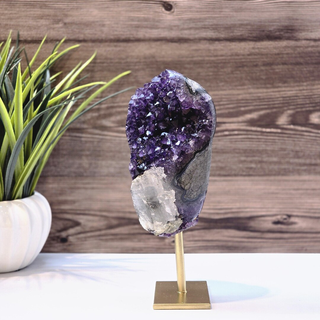 Amethyst With Metal Stand, Crystal for Home Decor, Uruguayan Amethyst ...