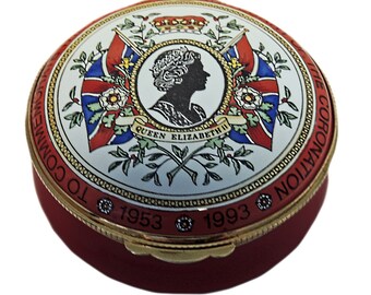 Queen Elizabeth Red Box - Etsy