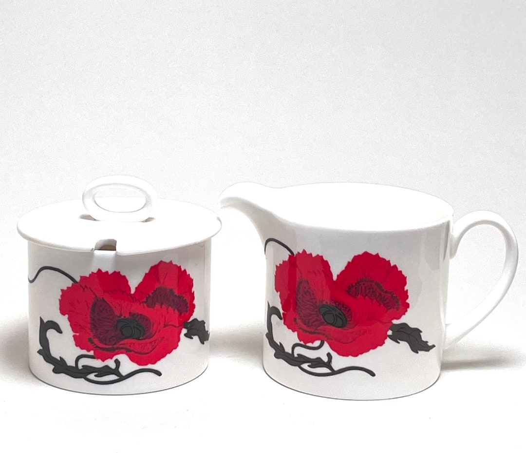 Circa 1970 Wedgwood Bone China Pot & Creamer - Etsy