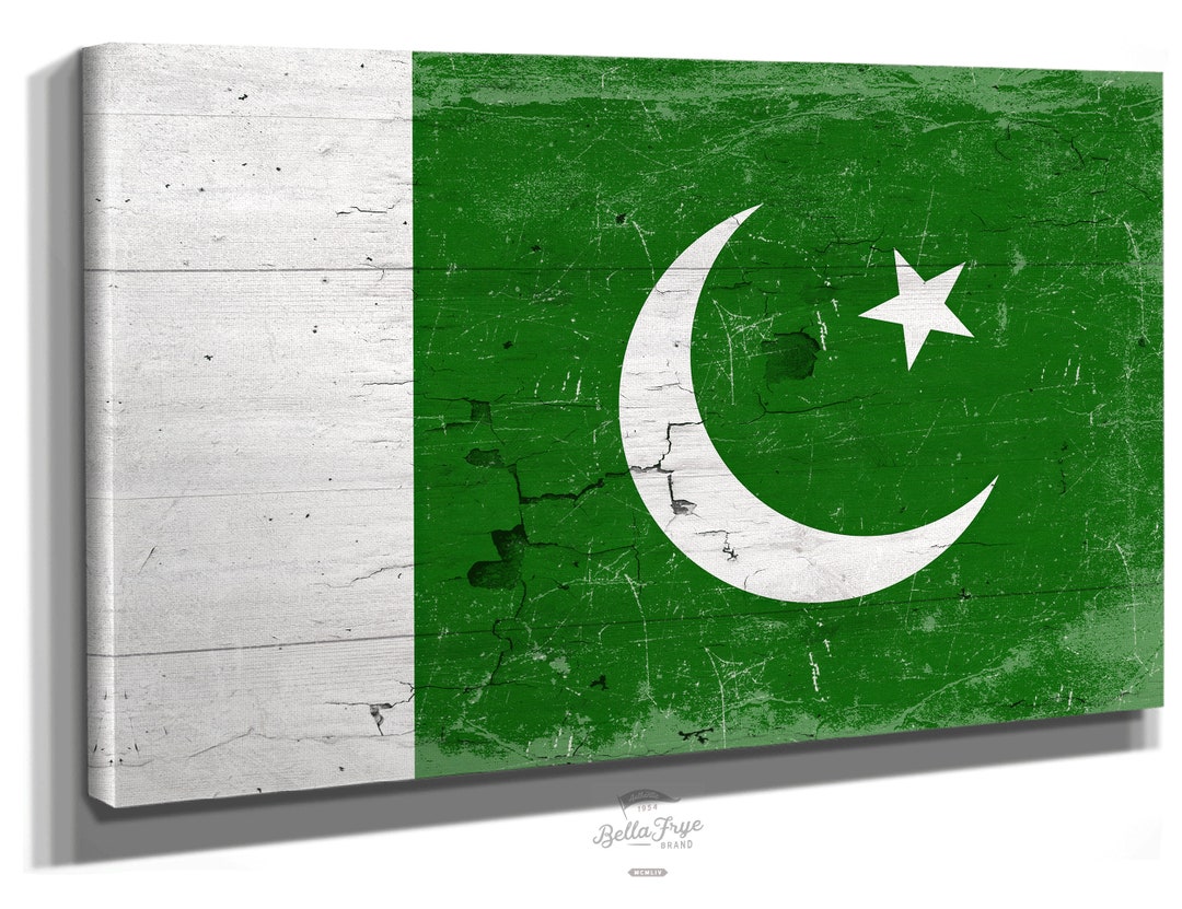 Pakistan Flag Wall Art - Vintage Pakistan Flag Sign Weathered Wood ...