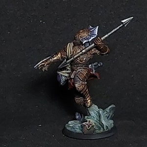 The Hunter Predator Painted Dnd Miniature Flesh of Gods Mini Dungeons ...