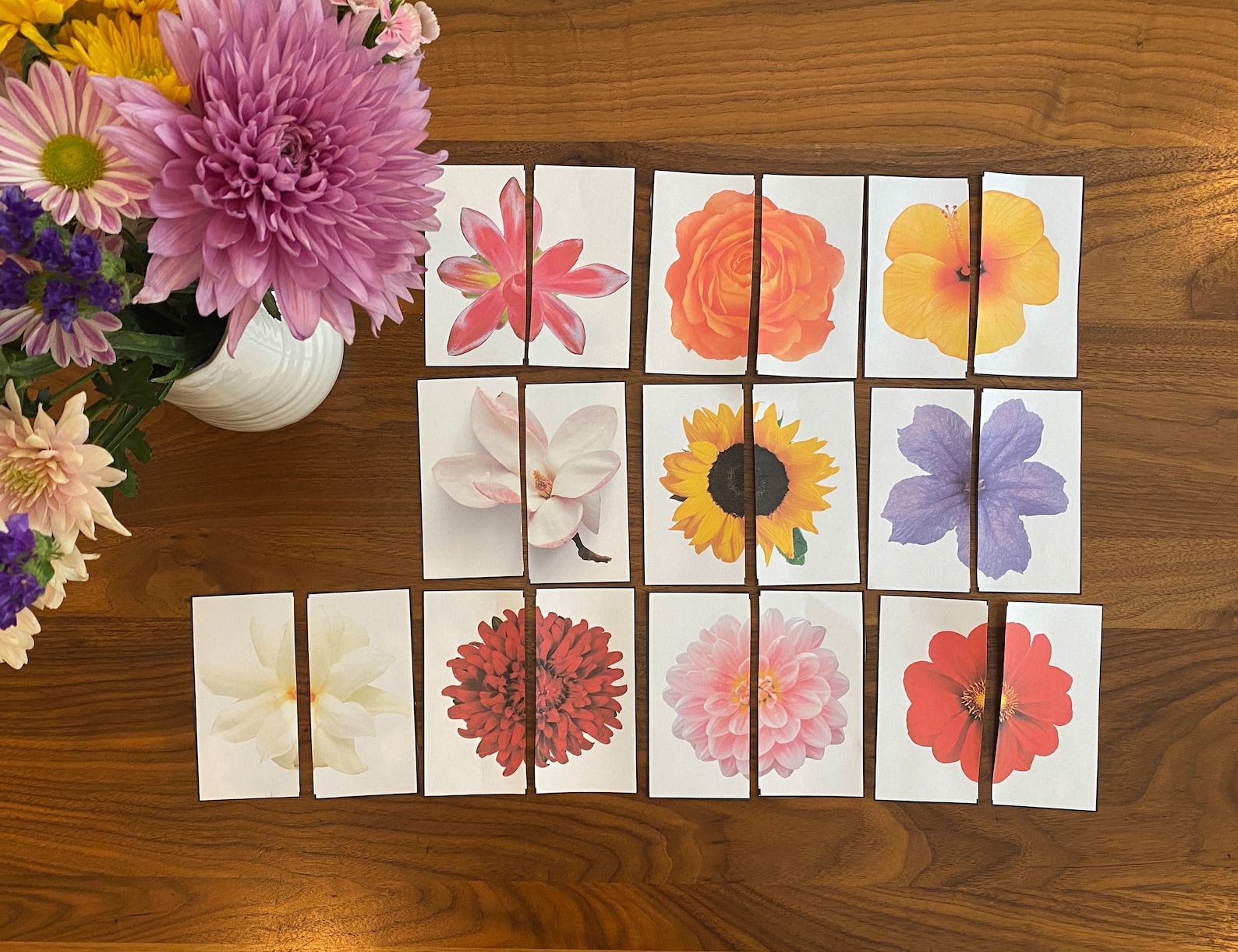 Printable Flower Matching Activity - Toddler & Preschool Printables ...