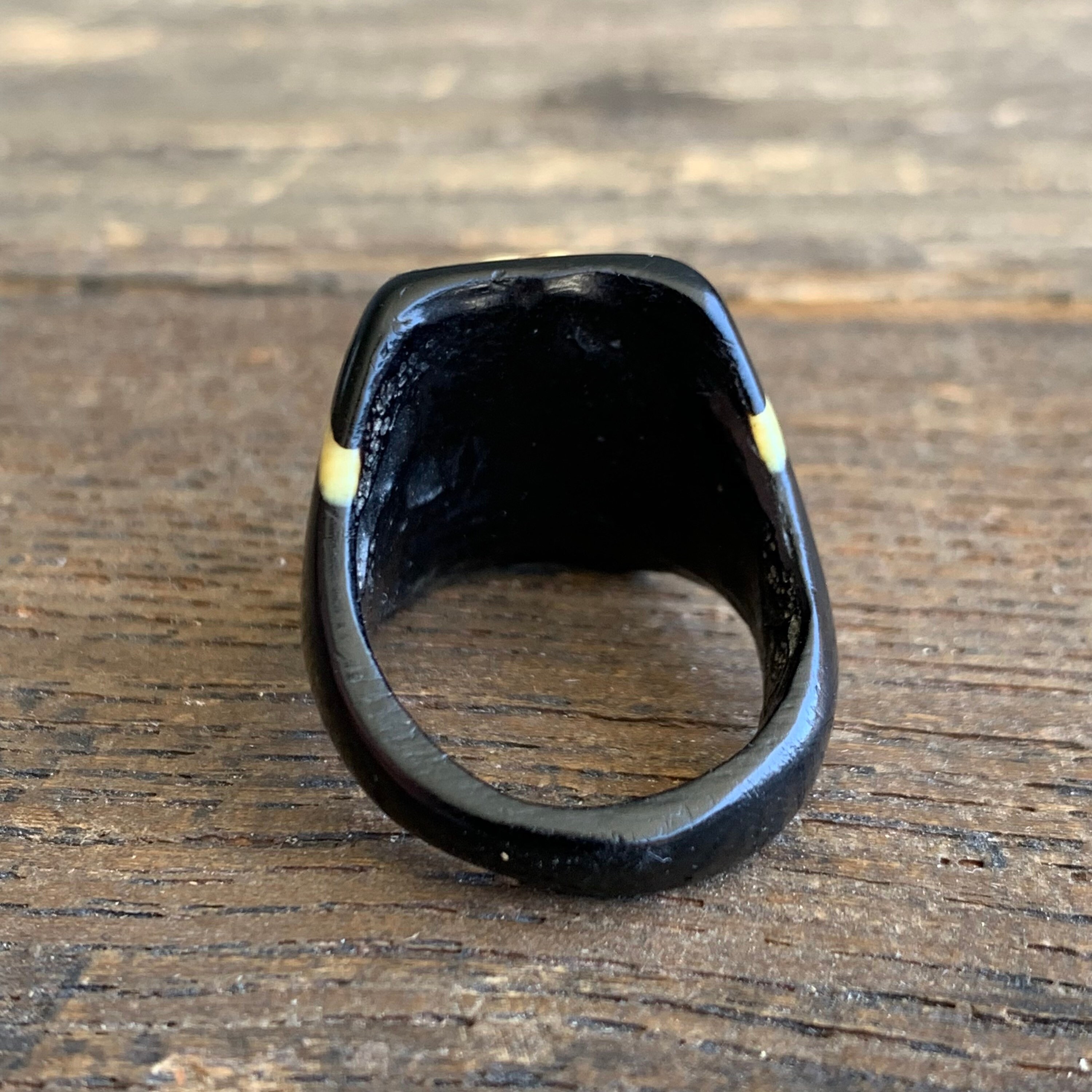 Vintage Bakelite Lucite Early Plastic Cameo Prison Mens Ring Trench ...