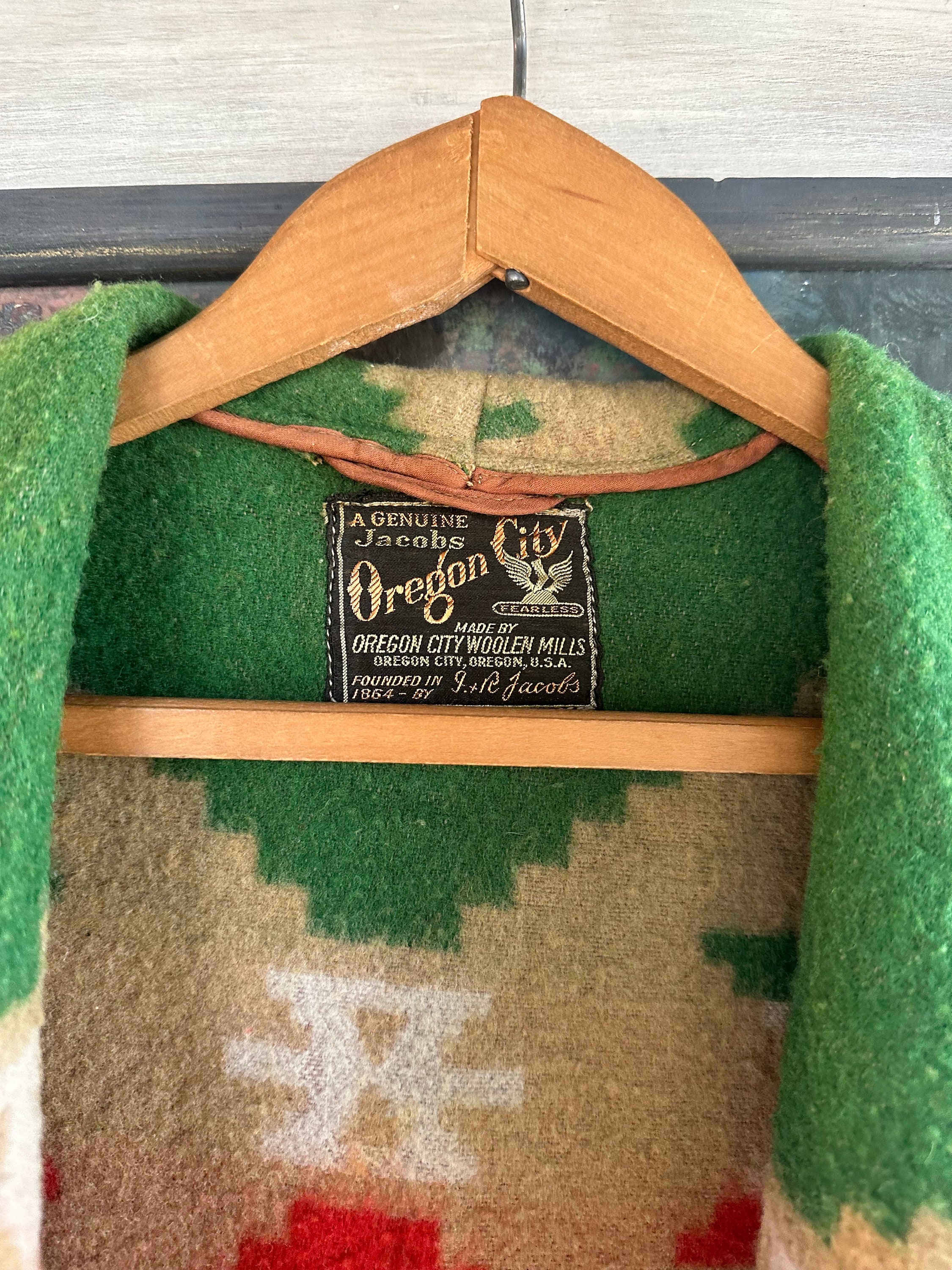 1920s Jacobs Oregon City Woolen Mills Indian Blanket Robe Coat Jacket ...