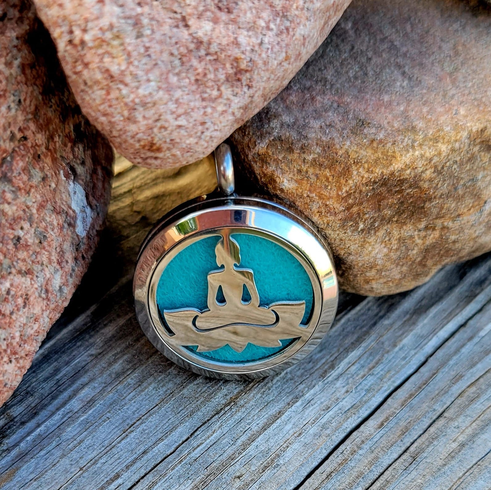 Aromatherapy Sea Turtle Diffuser Necklace - Etsy
