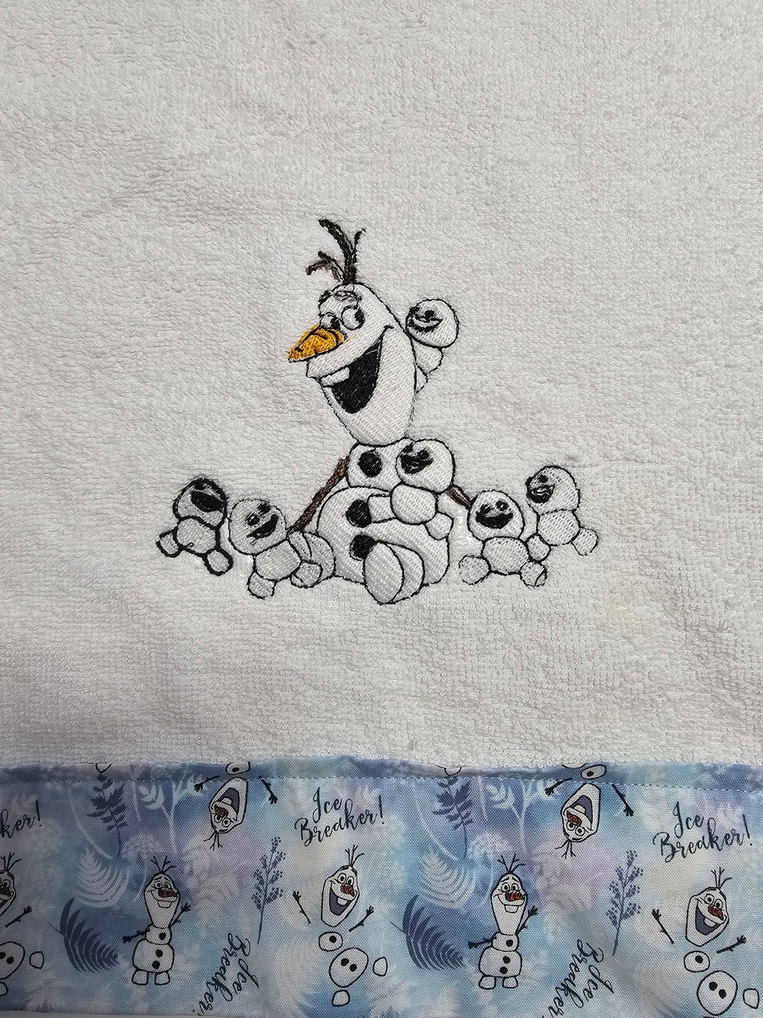 Frozen Olaf Hand Towels for Kitchen and Bath Embroidered and Customized ...