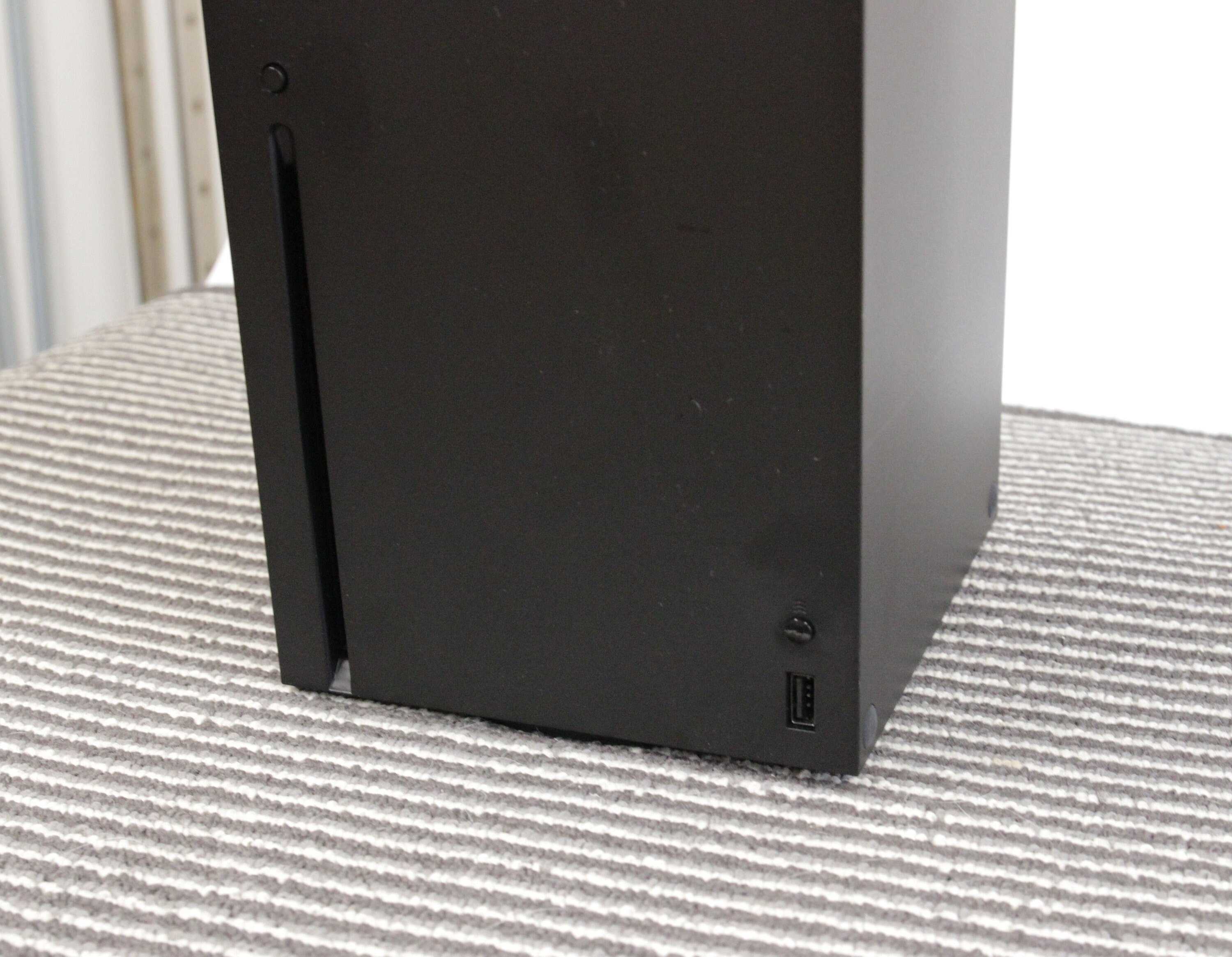 Xbox Series X Riser Stand Improved Airflow, Unrestricted Fan, Cooler ...