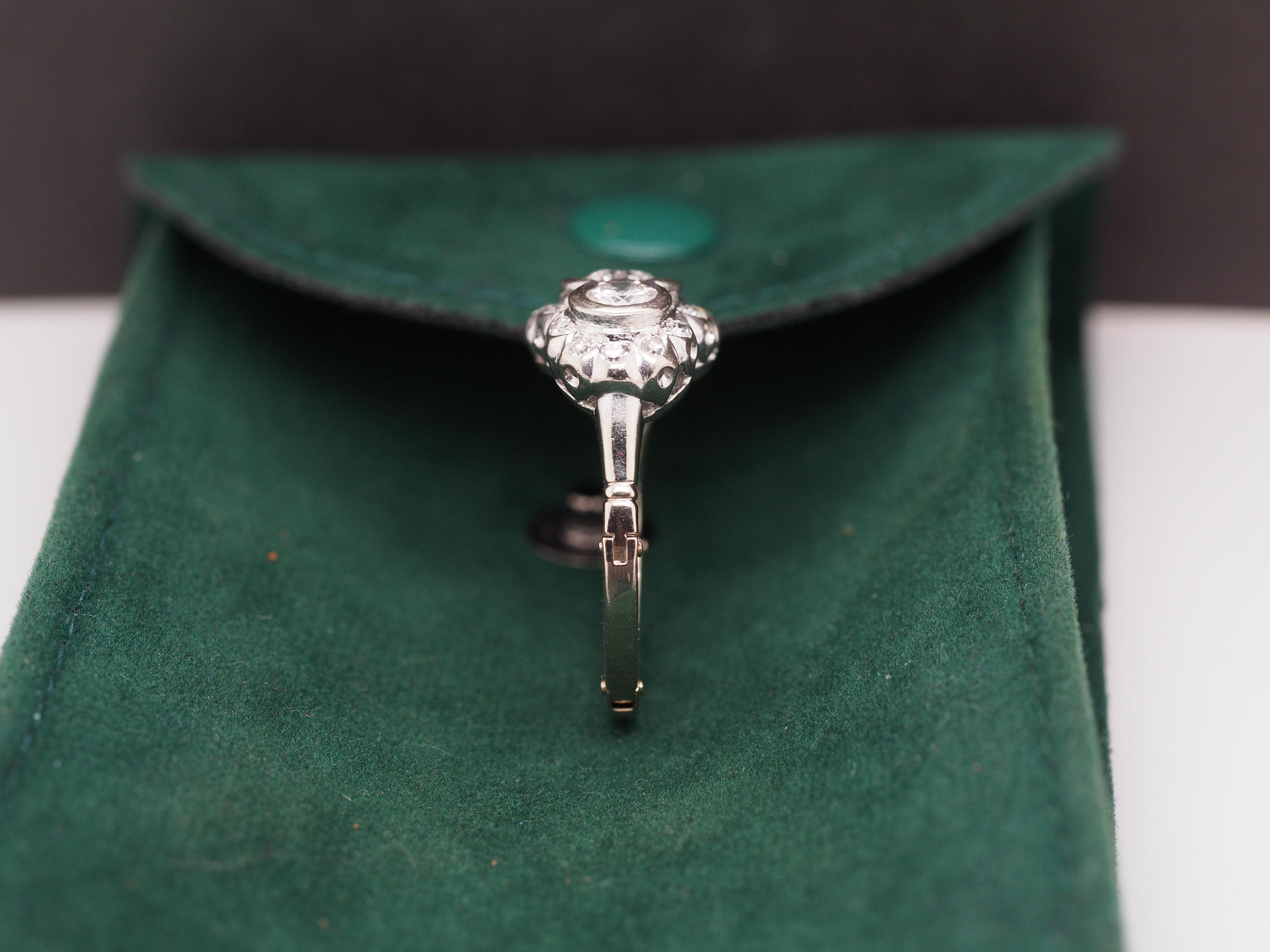 Platinum 1950s Three Stone Engagement Ring With Arthritic Shank - VHK ...