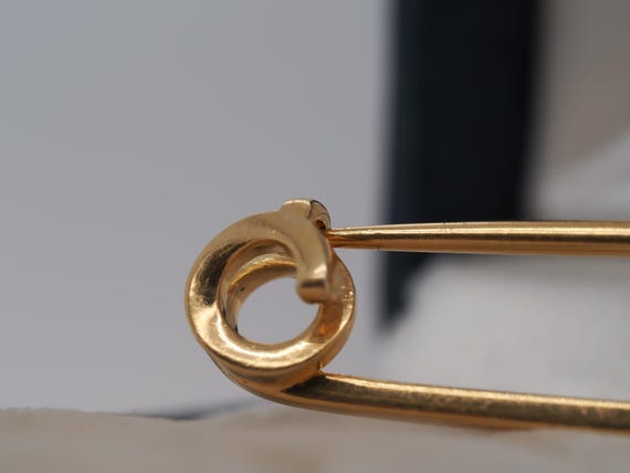 Vintage 1960s Cartier 18k Yellow Gold Safety Pin With… - Gem