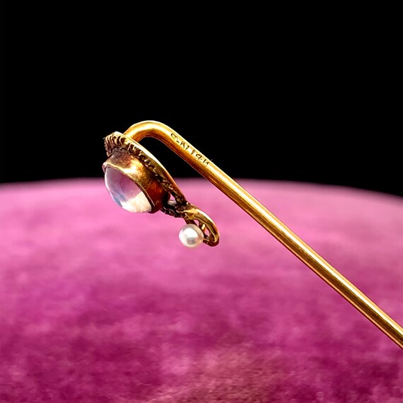 1920s 14K Yellow Gold Moonstone and Pearl Stick Pin - Gem