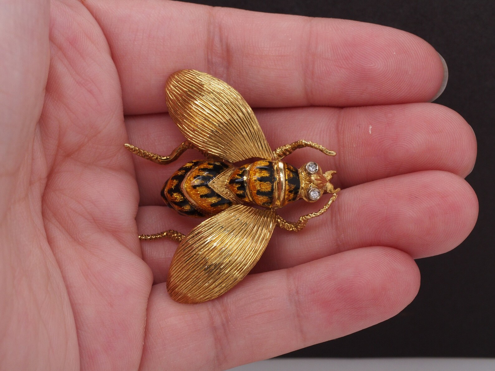 18K Yellow Gold Enamel and Diamond Eyes Fly Brooch Pin Large Size - VHK ...
