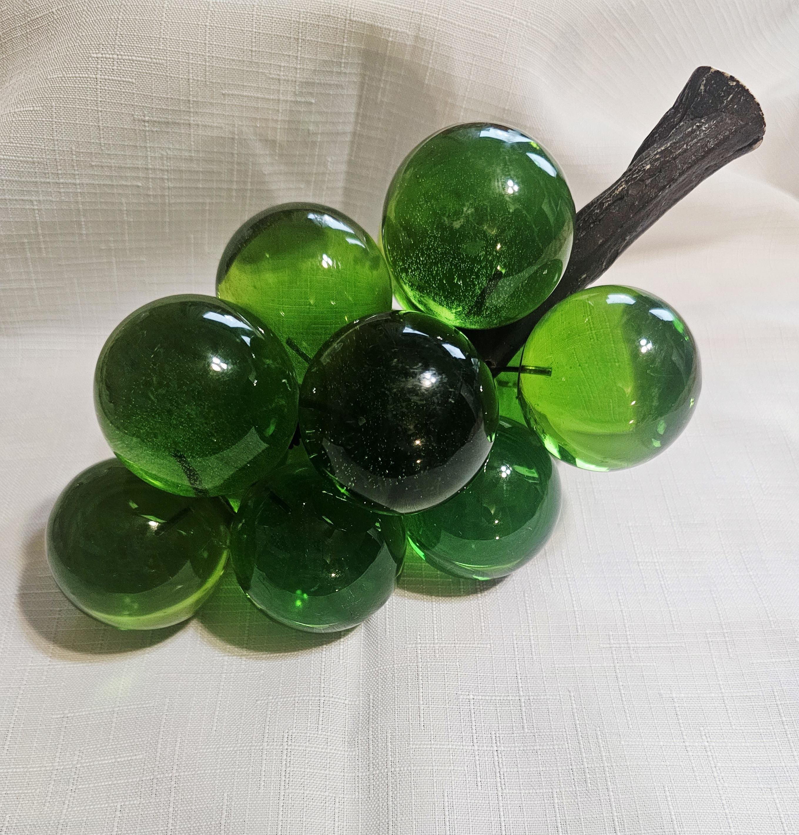 HUGE Vintage MCM Emerald Green Lucite Grape Bundle on Wood! 2" Grapes ...