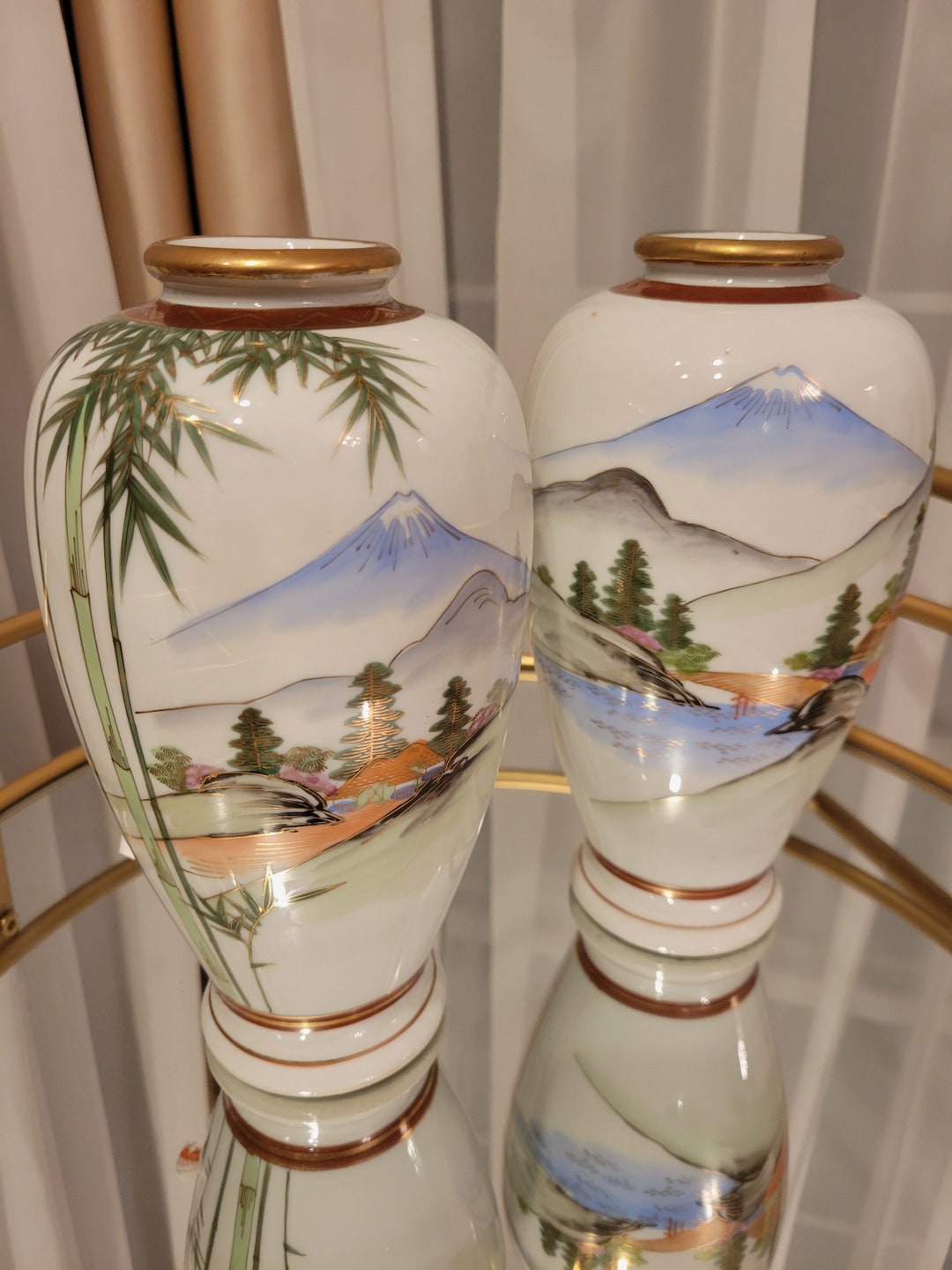 9 1/2 Hand Painted Set of 2 Porcelain Kutani Vases - Etsy