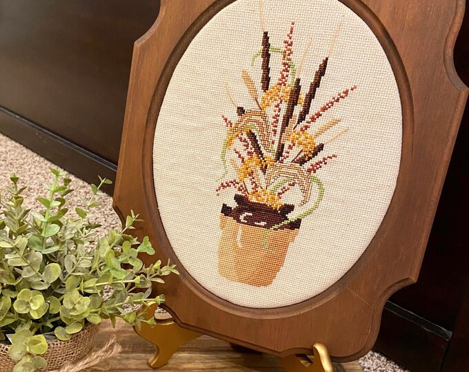 80s Needlepoint Wall Art in Wood Frame. Vintage Needlepoint Wall Hanging. Vintage Framed ...