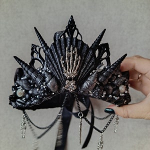 Sceleton Crown Halloween Headpiece. Black Mermaid Crown, Gothic Crown ...