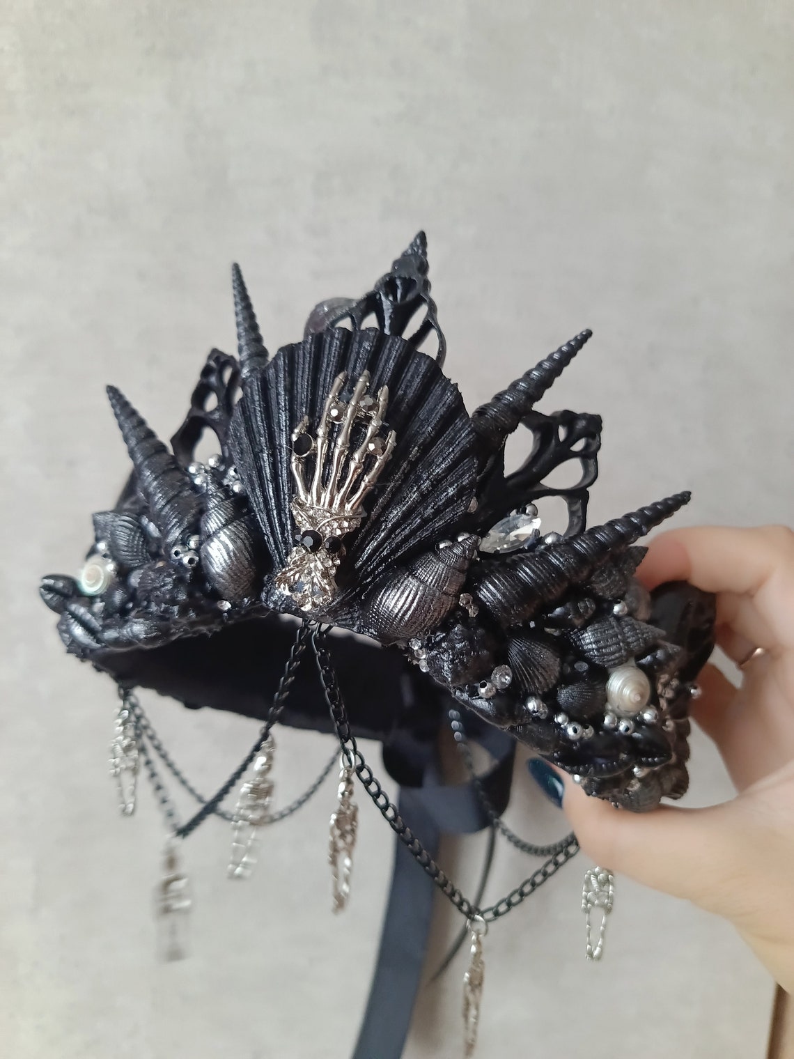 Sceleton Crown Halloween Headpiece. Black Mermaid Crown, Gothic Crown ...