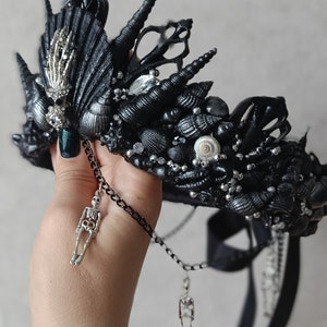 Sceleton Crown Halloween Headpiece. Black Mermaid Crown, Gothic Crown ...
