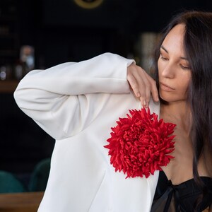 Red Flower Brooch, Large Silk Flower Pin. Chrysanthemum Fabric Flower ...