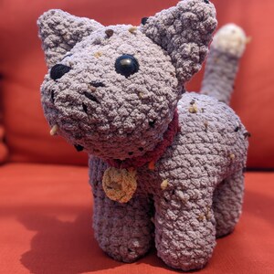 Crochet Pattern: Chester the Chonky Cat! - Etsy