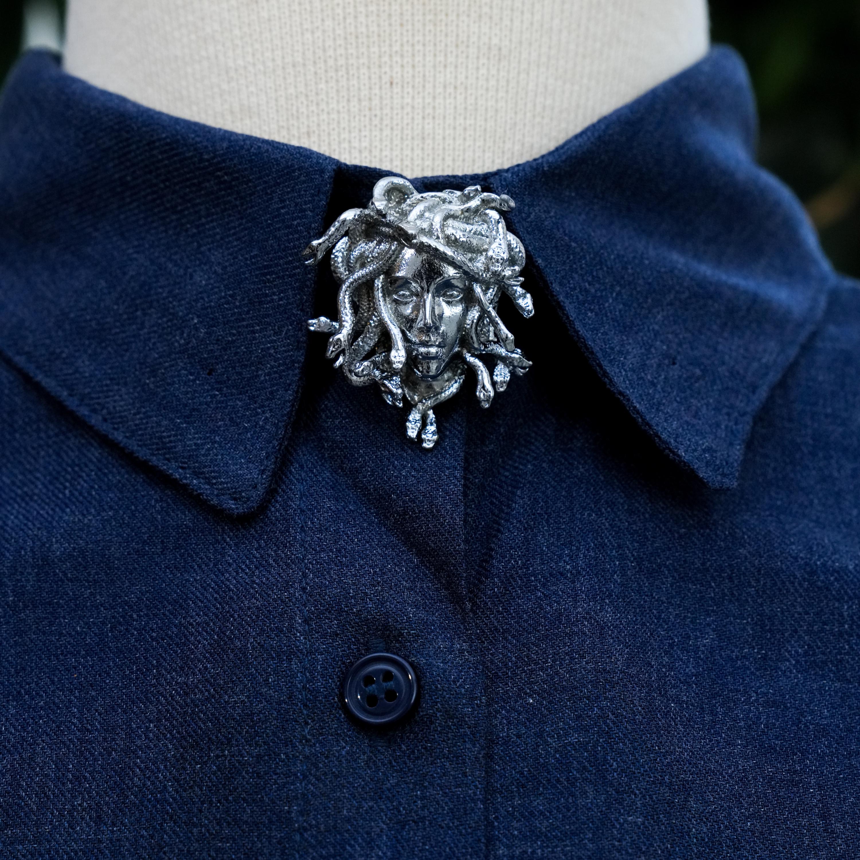 Medusa Design Silver/gold Shirt Collar Chain Brooch and Button Cover ...