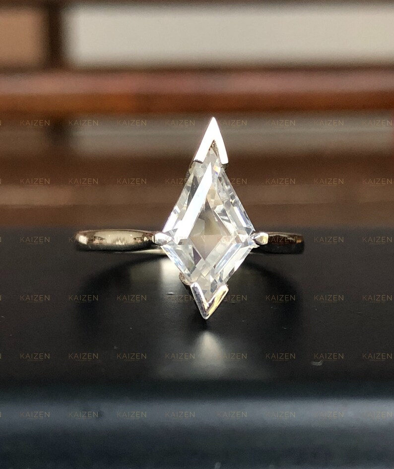 3.00-CT Lozenge Cut kite Shape Moissanite Ring,engagement Ring,10kt ...