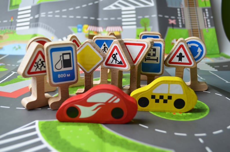Traffic Light Sign, 13 Wooden Sign for Road, Wooden Road Track ...