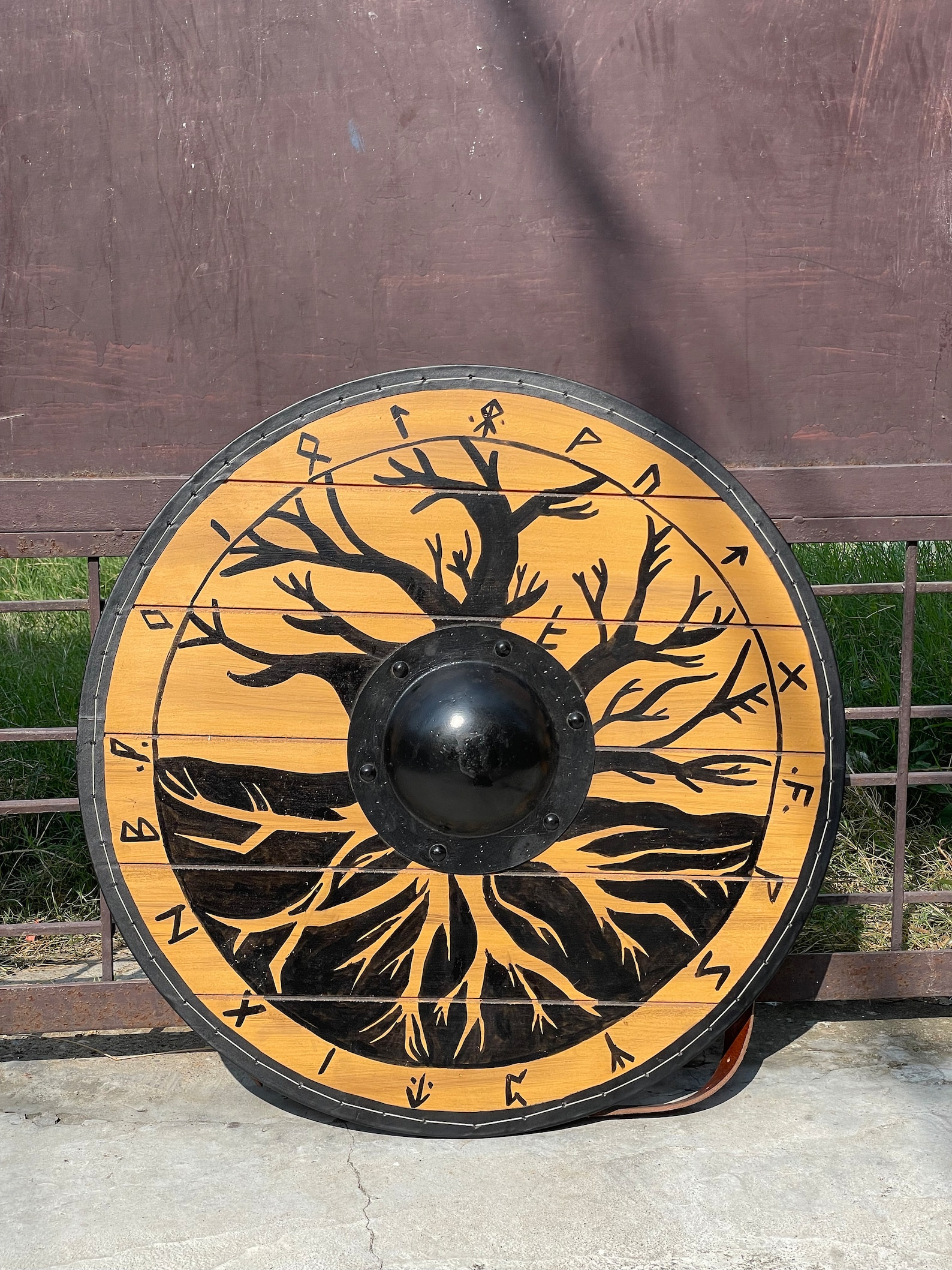 Medieval Wooden Viking Shield/tree Viking Shield - Etsy