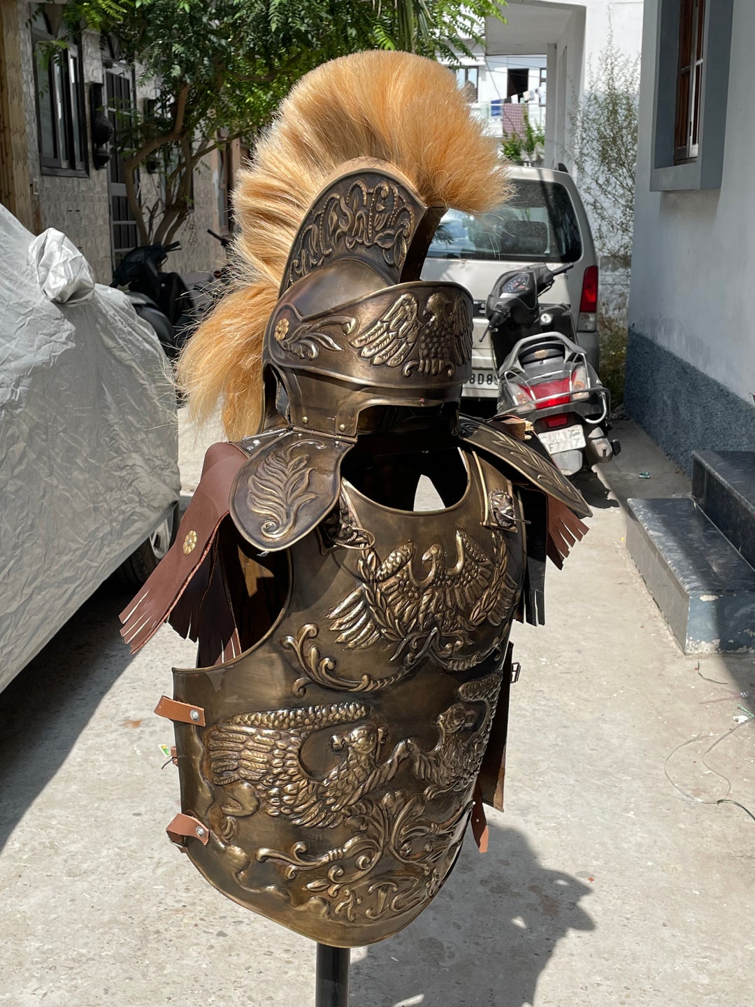 18 Guage Brass Medieval Roman Reenactment Cuirass With Roman Helmet GT ...