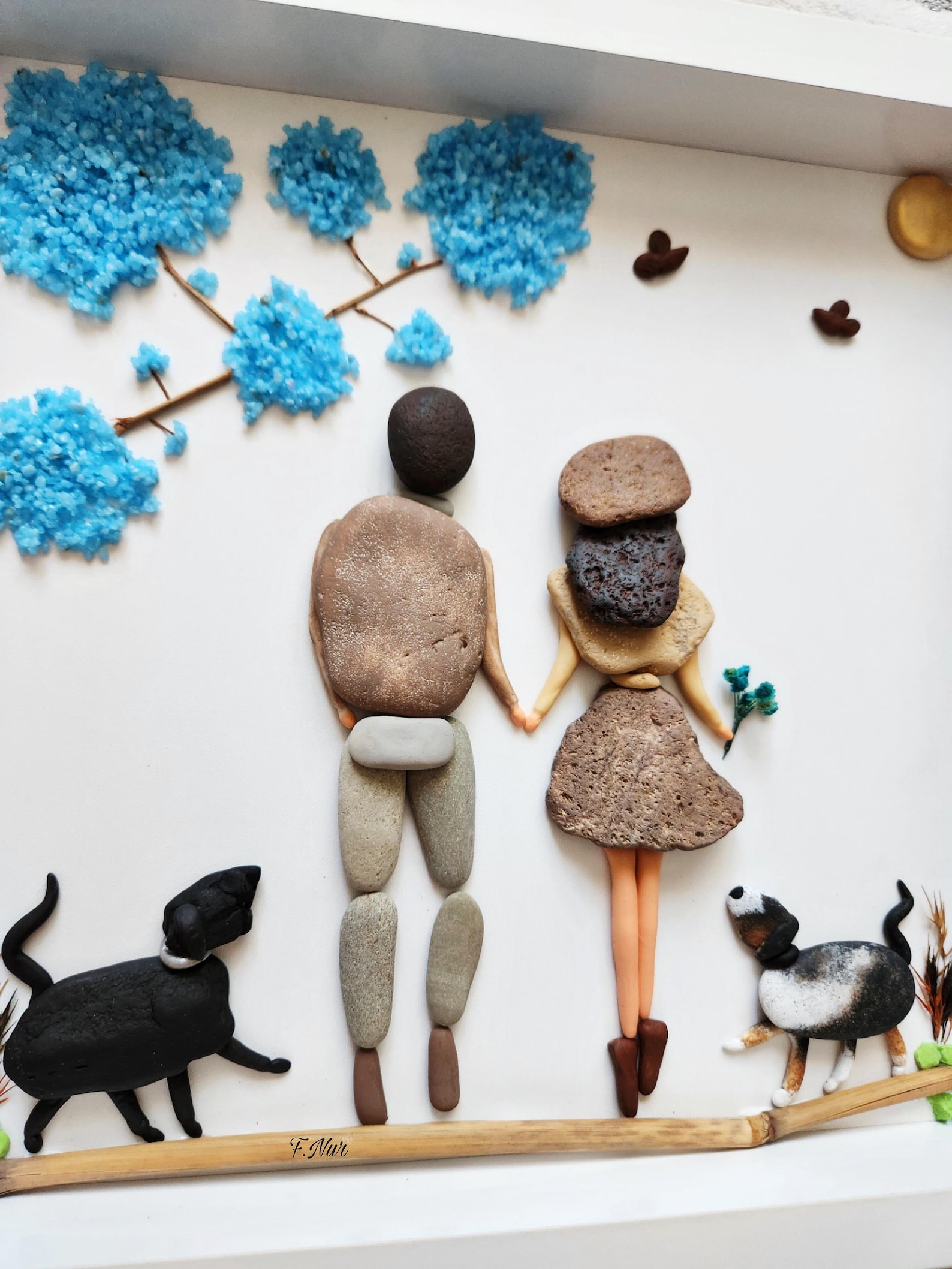 Pebble Art Couple With Pets, Unique Pebble Art for Couples ...