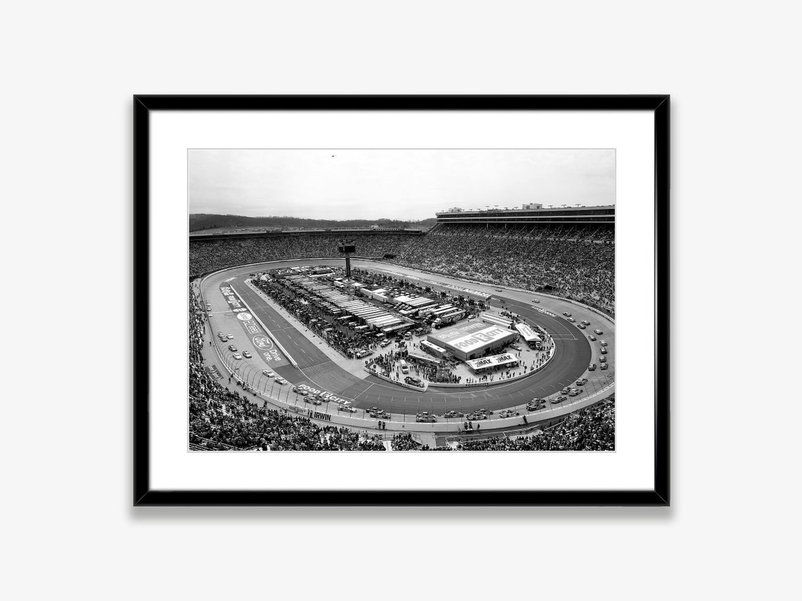 Nascar Race Track Print Digital Downloadcar on the Track - Etsy