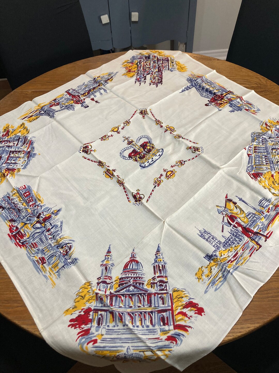 British Royal Commemorative Linen Table Cloth Never Used 1960s Mint ...