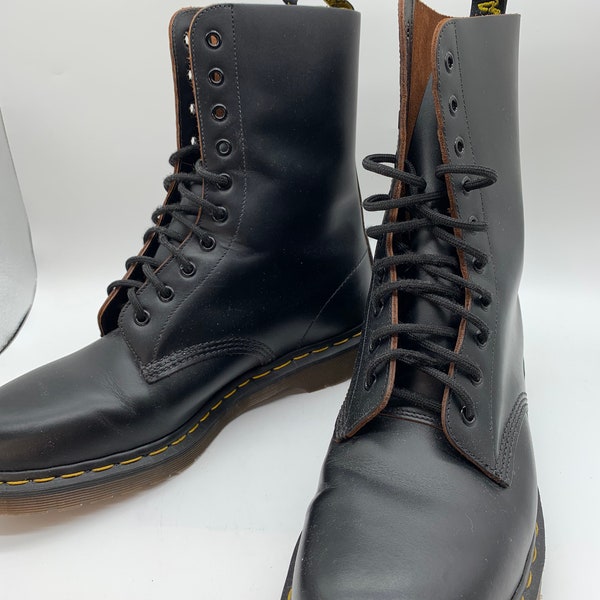 Doc Marten Boots - Etsy