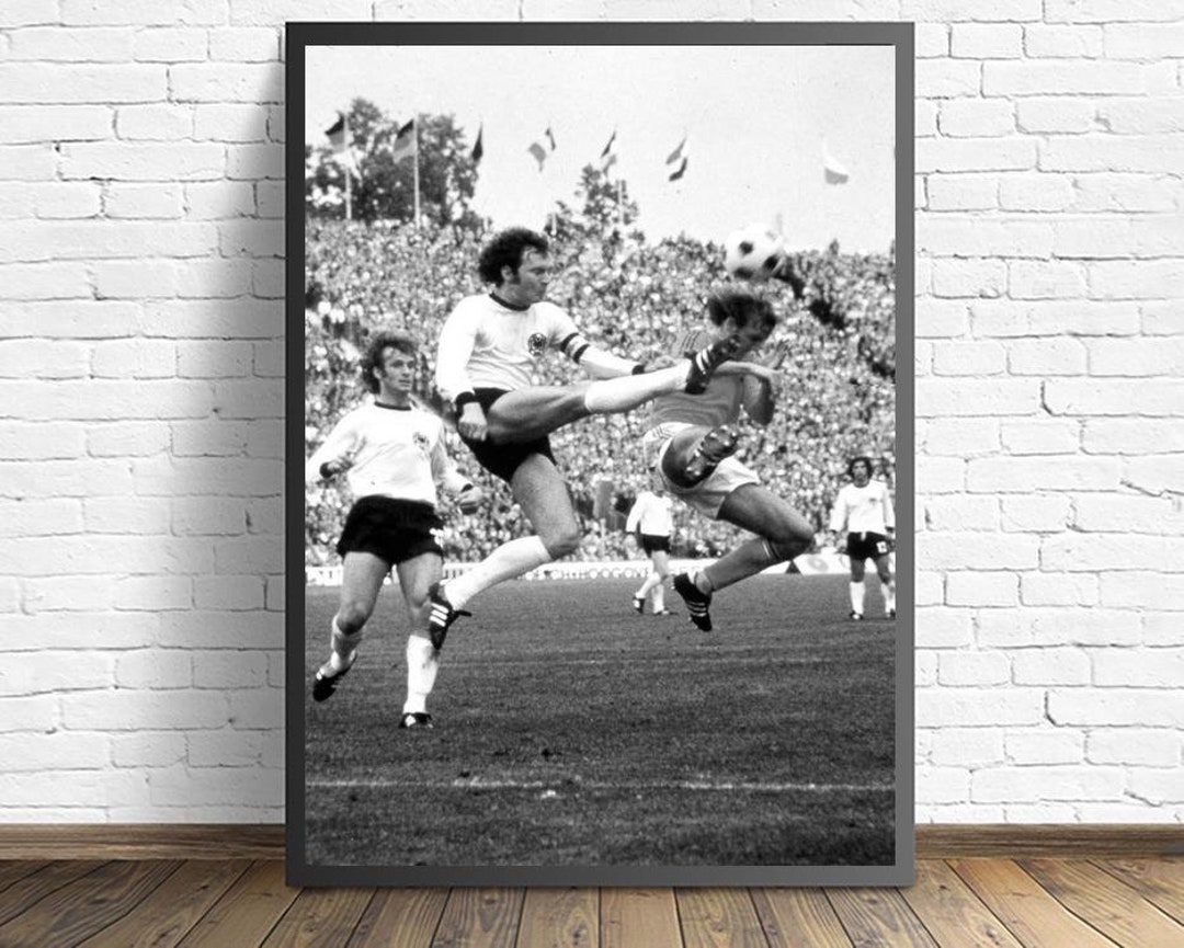 German Football Player, Franz Beckenbauer Poster ,football Emperor ...