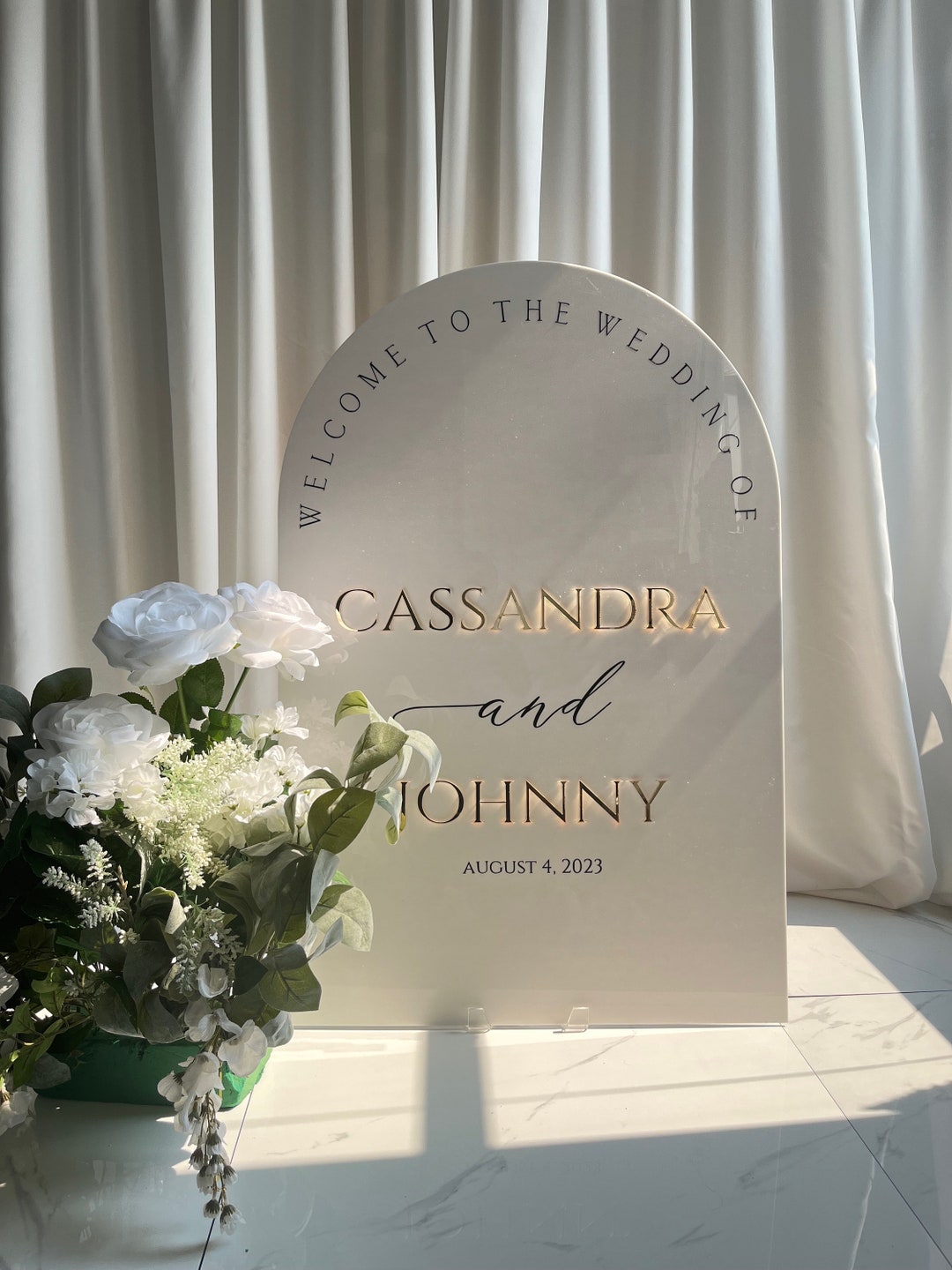 Glossy White Wedding Sign - Arch Acrylic Wedding Welcome Sign With 3D ...