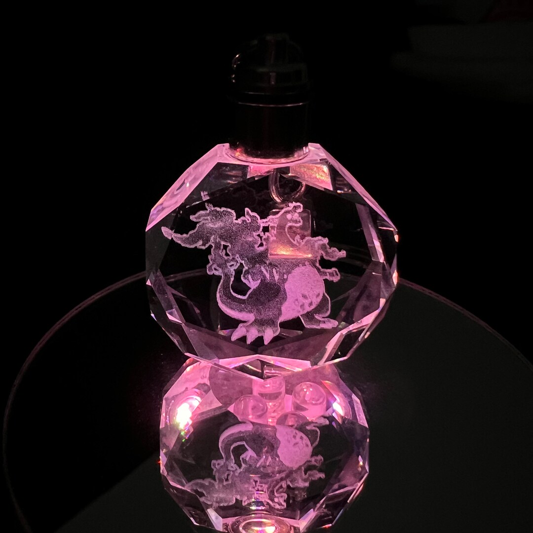 30MM Charizard VMAX Crystal Keyring Colour Led Light Pokemon Gifts Xmas ...