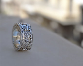 Gear Spinning Ring - Etsy