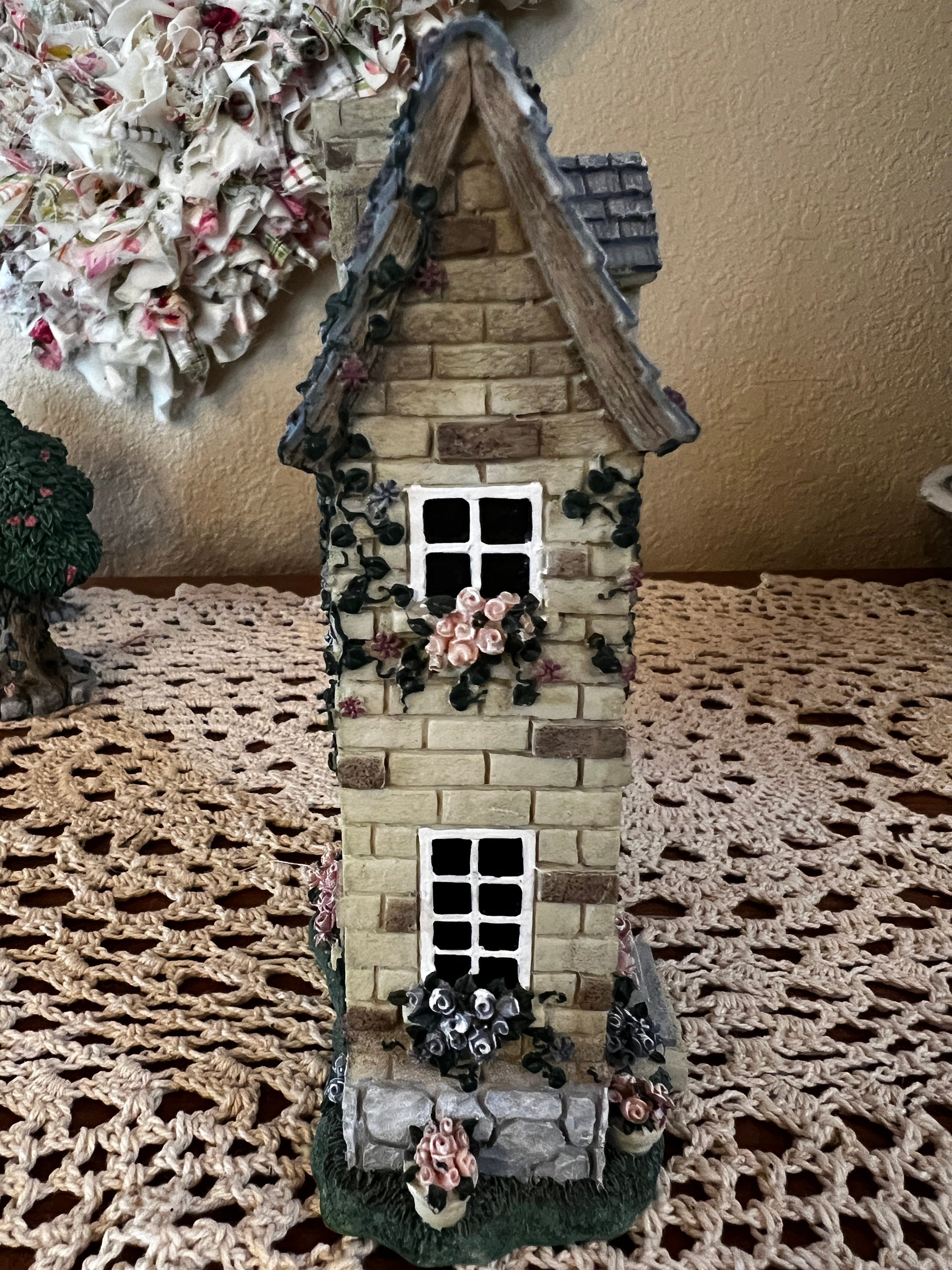 Ivy and Innocence, Yates Antique Shop. Resin Collectible Victorian ...