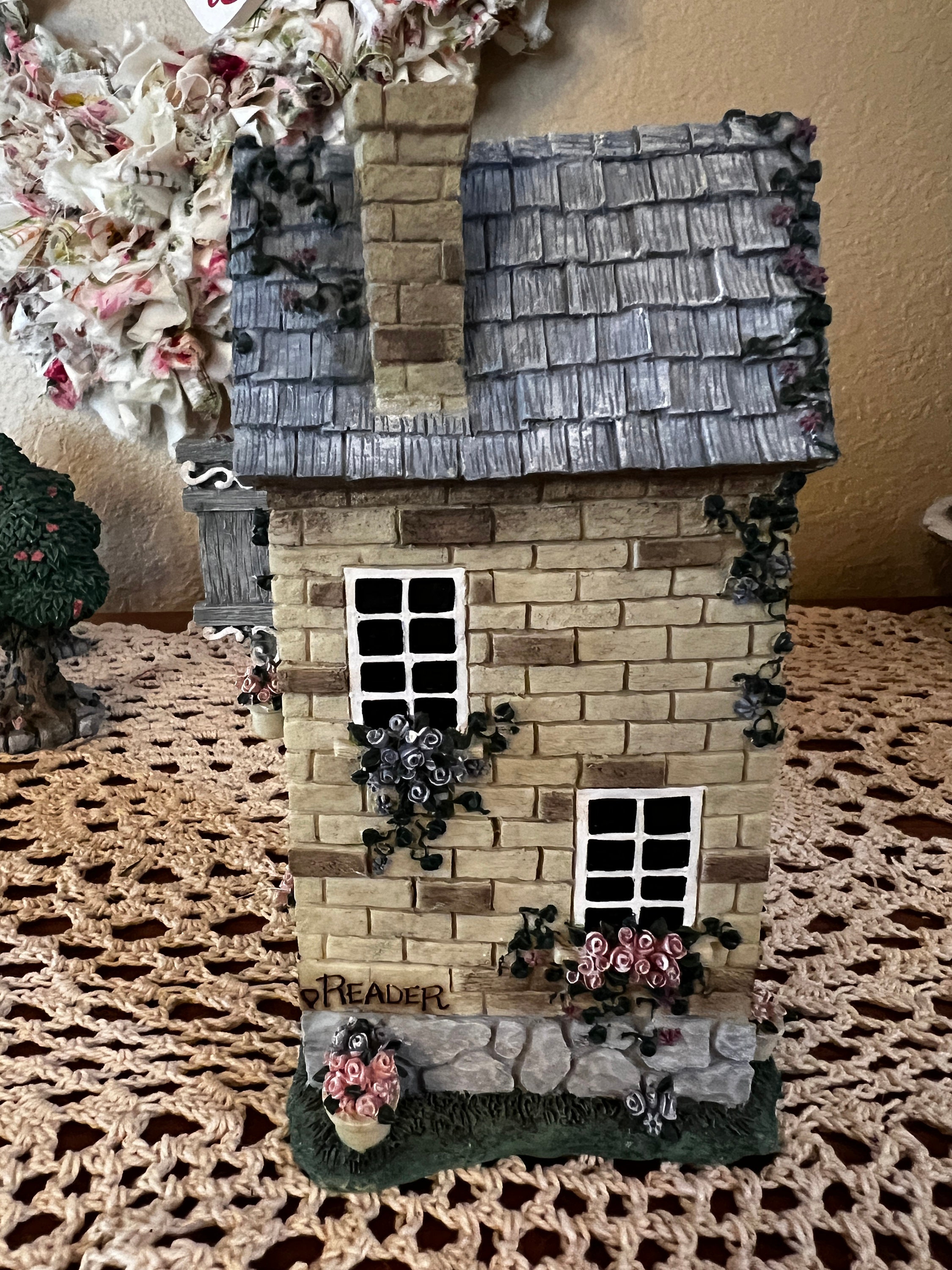 Ivy and Innocence, Yates Antique Shop. Resin Collectible Victorian ...