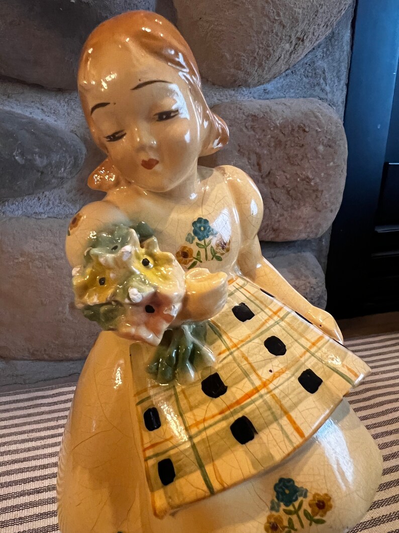 Vintage Chalkware Statue Girl With Bouquet Trade Mark - Etsy