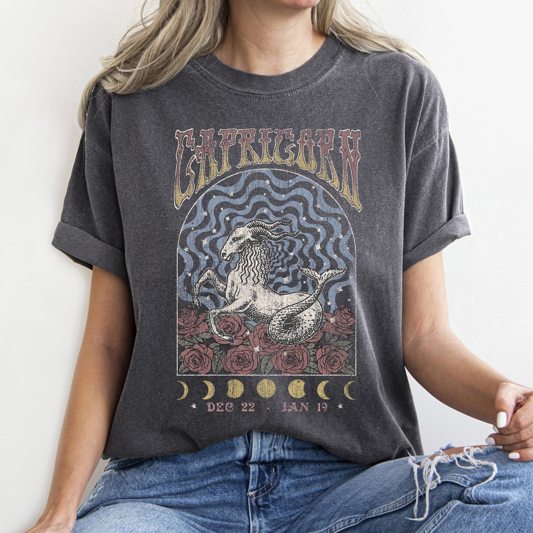 Capricorn Zodiac Vintage Tee, Celestial Capricorn Shirt, Oversized Tee ...
