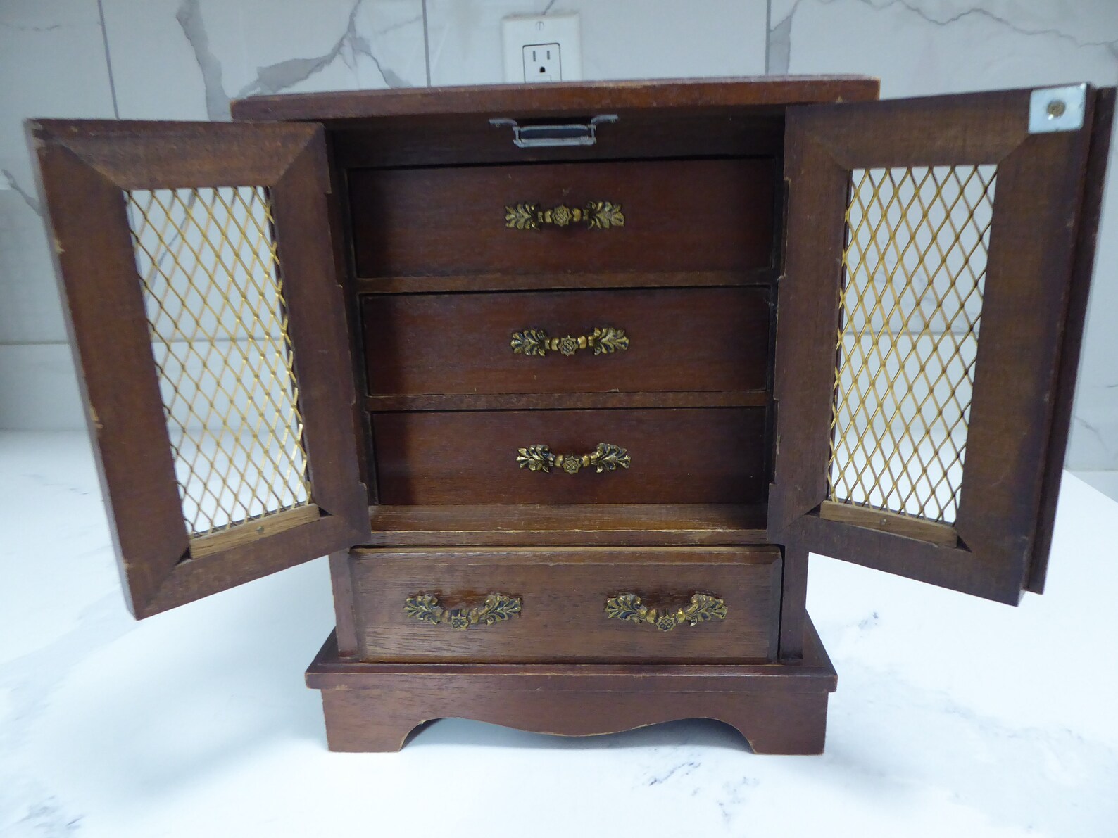 Vintage Music 4 Drawer Jewelry Box With Mesh Inserts *** FREE Shipping ...