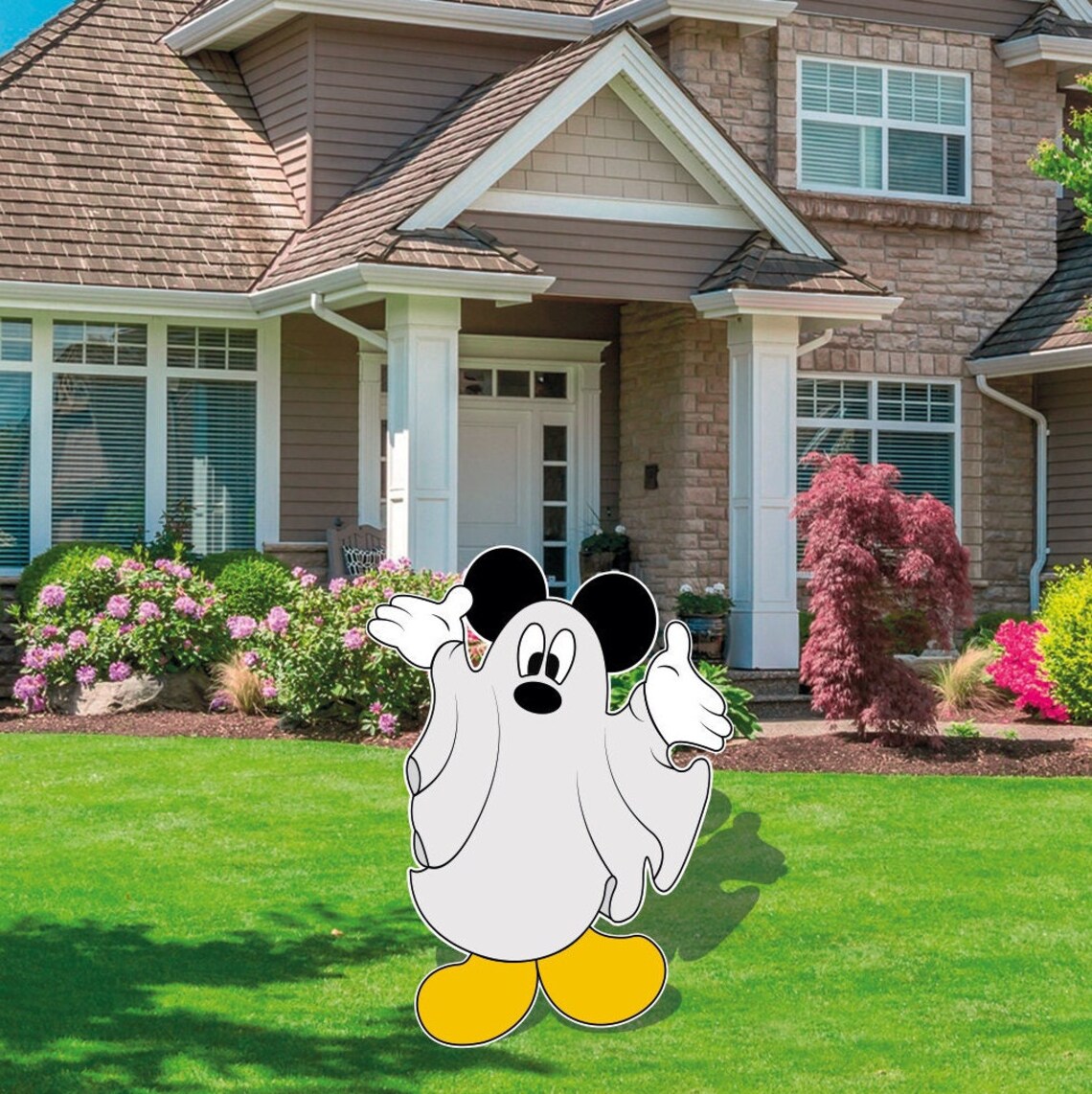 Mickey and Ghosts Halloween Cutout and Yard Sign - Etsy