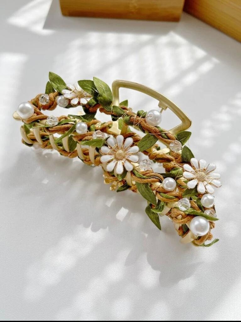 Flower Design Hair Claw Clip - Etsy