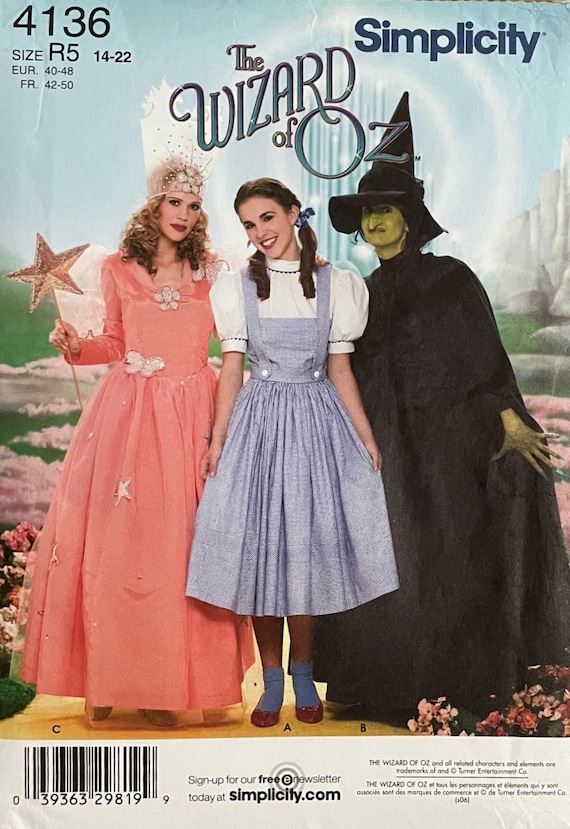 Wizard Of Oz Characters Glinda Wizard Of Oz Characters Glinda