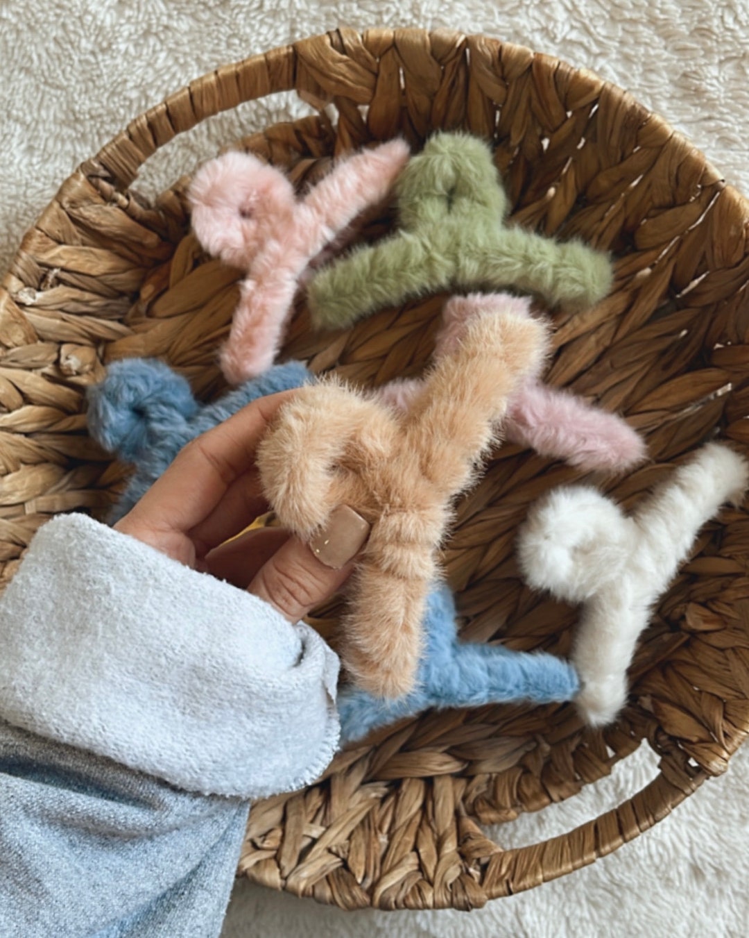 Fuzzy Claw Clips Hair Clips Large Claw Clip Hair Accessories Hair Claws ...