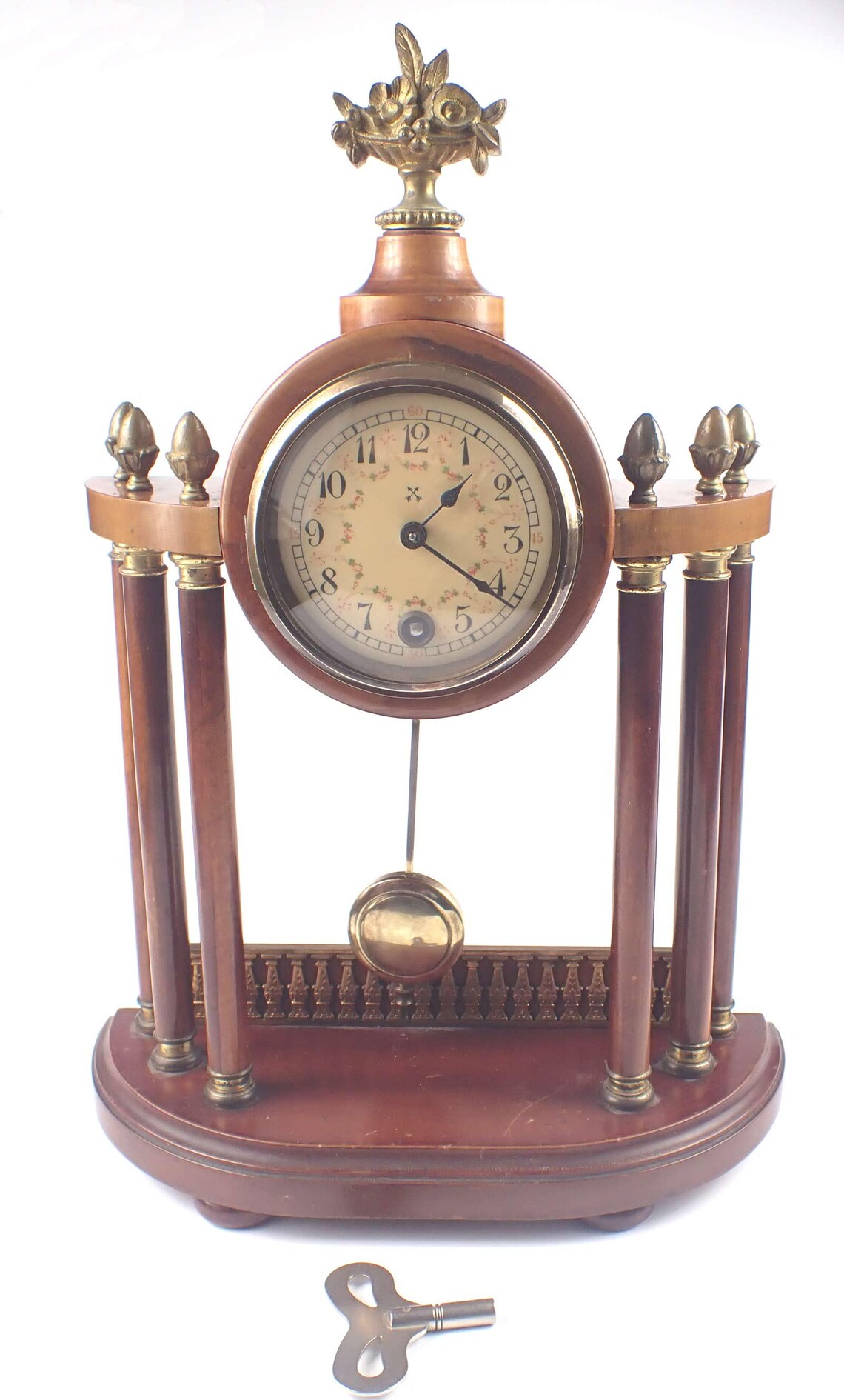 Shapely Portal Clock Column Clock Arrow Cross Wood Brass Functional 30 ...